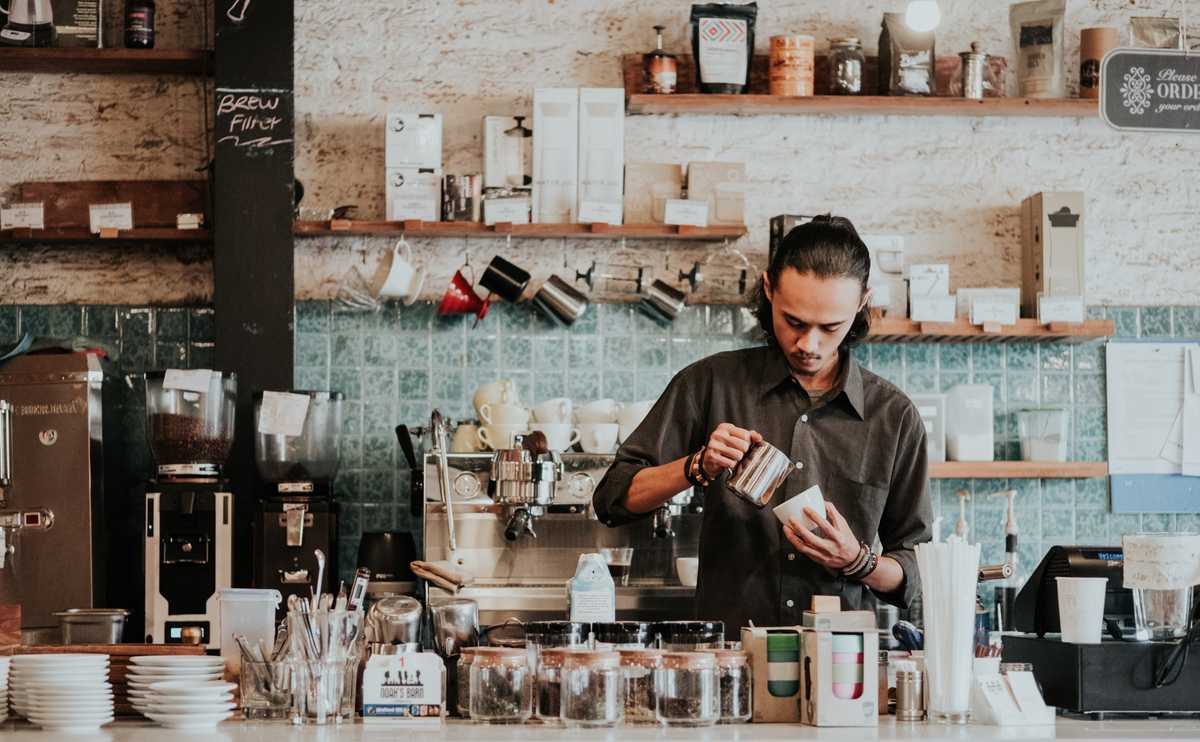 Ogram - Dubai's Ogram raises $870,000 Pre-Series A to connect vetted ...